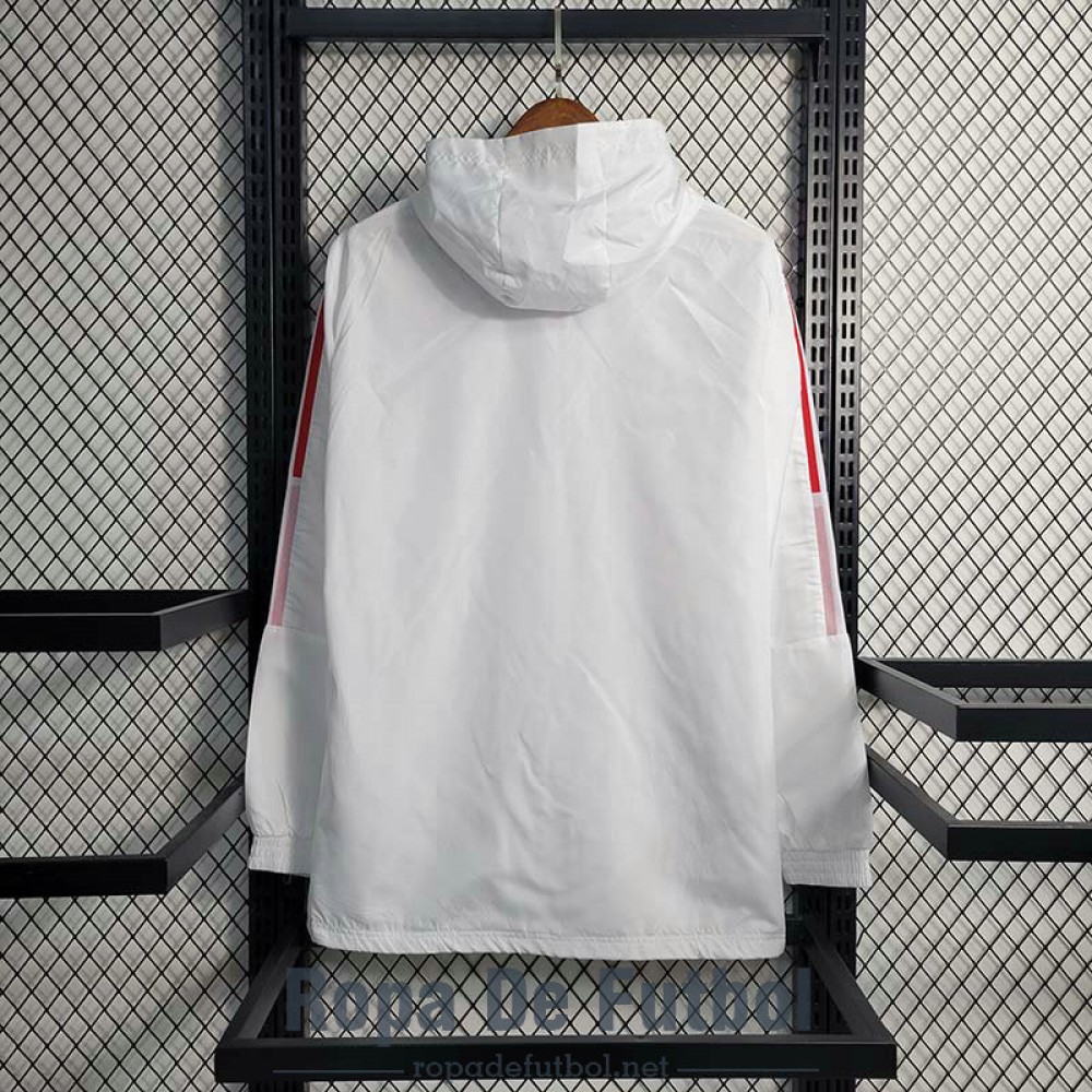 Manchester United Chaqueta Rompevientos Blanco I 2023/2024- 40.00€